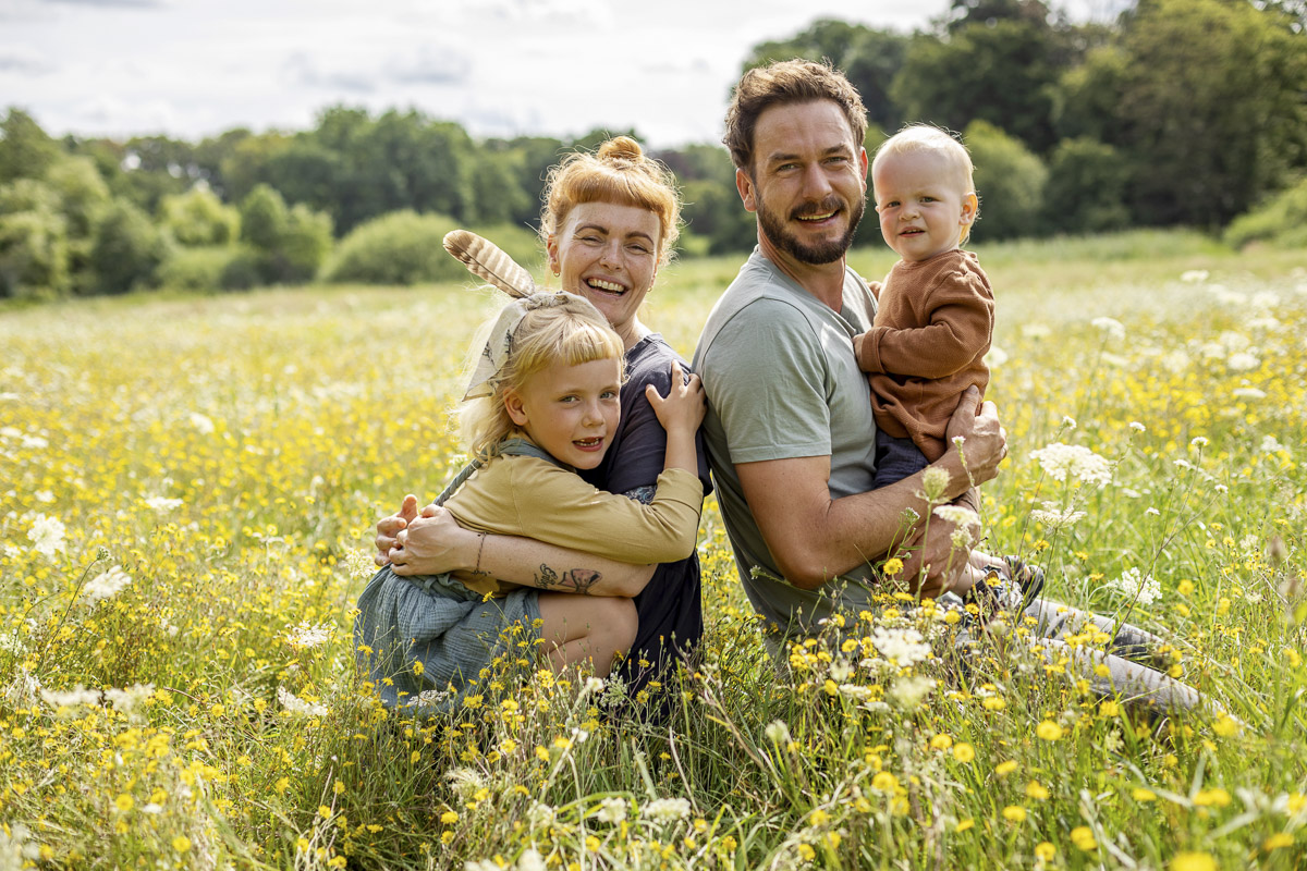 Familienshooting im Sommer in Berlin - Jannette Kneisel